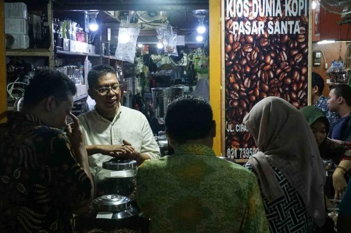 Kisah Suradi dan Dunia Kopi, Membangun Pasar Kopi dengan Dukungan BRI ...