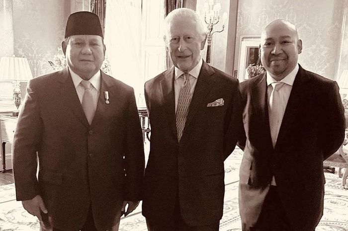 Warganet Bangga Lihat Postingan Prabowo Foto Bareng Raja Charles di ...